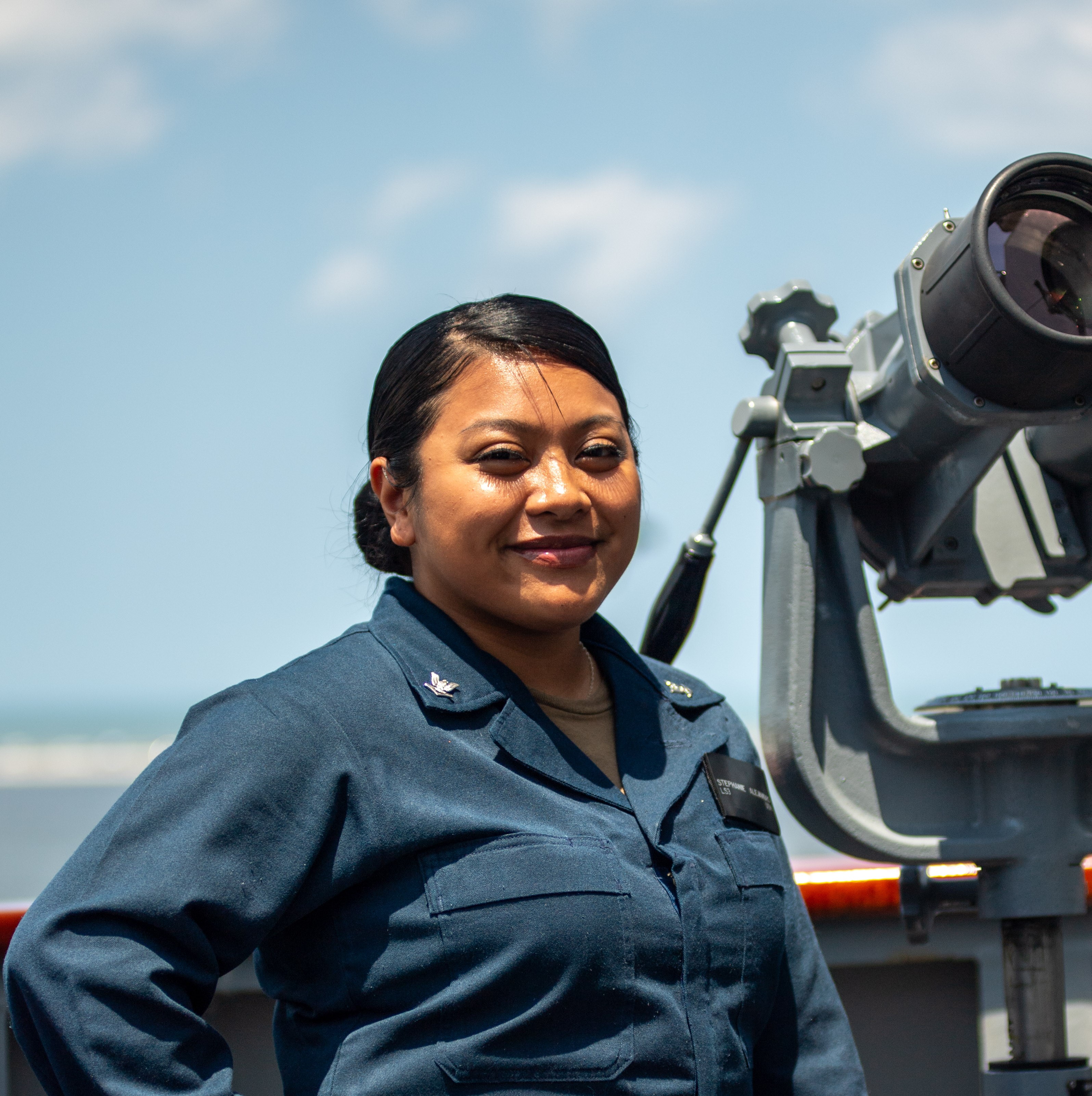 Chesapeake native serves aboard U.S. Navy warship in Mayport - 106.9 ...